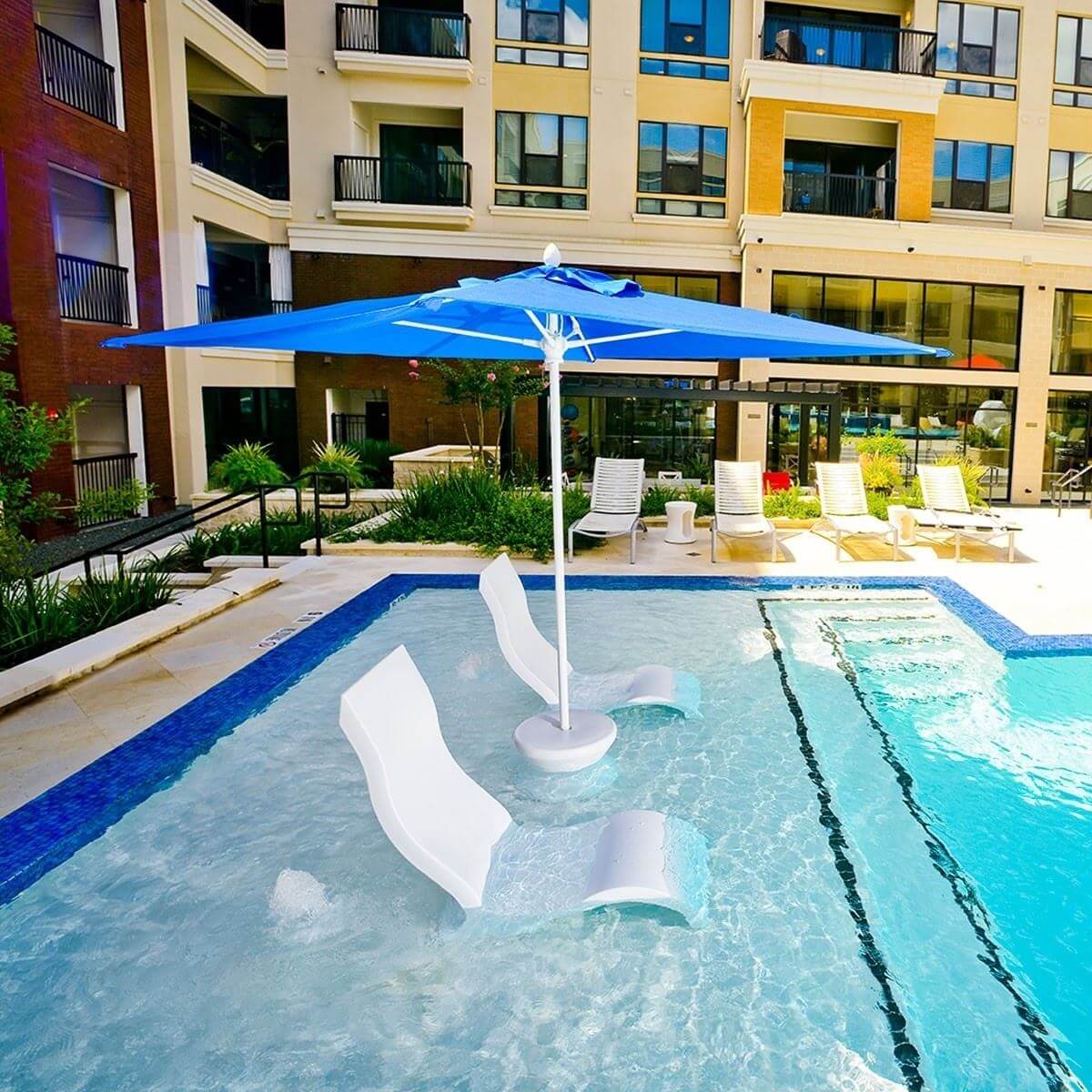 18" Ledge Lounger Signature In-Pool Side Table - Furniture Supply ...